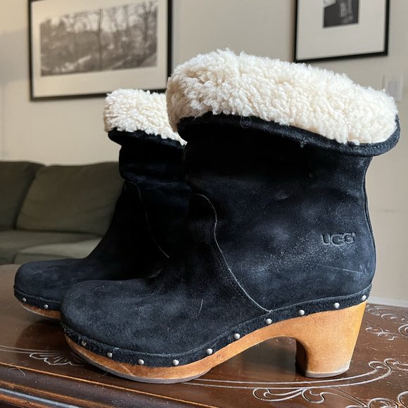 UGG | Shoes | Ugg Lynnea Suede Shearling Clog Booties Black Size 7 ...